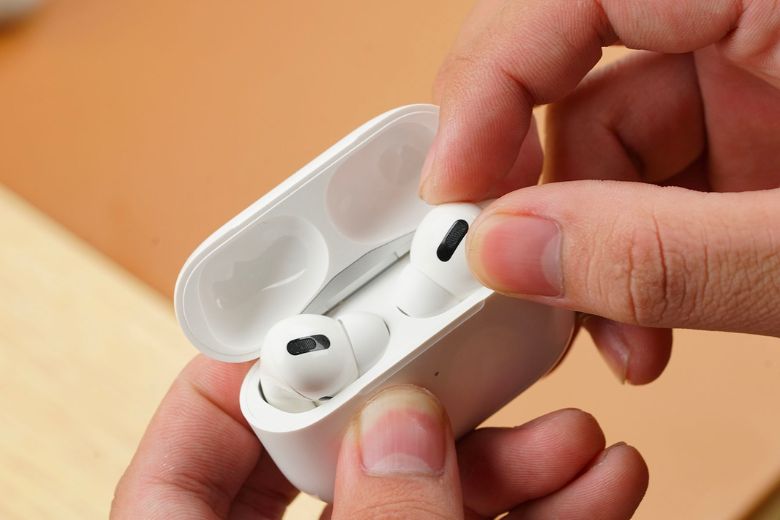 AirPods Pro 2 2023 (USB-C) Chính Hãng | Giá sốc - Trả góp 0%